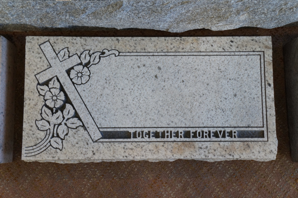 Granite Flush Markers | Tegeler Monument Company
